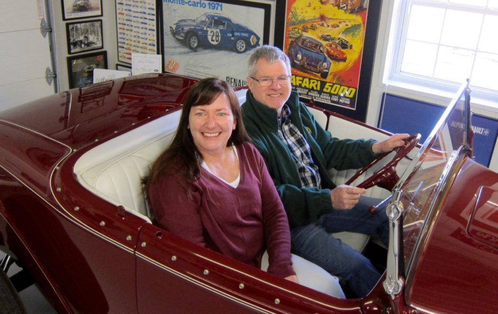 ’32 FORD: OLD SCHOOL’S THE BEST SCHOOL! - Car Guy Chronicles