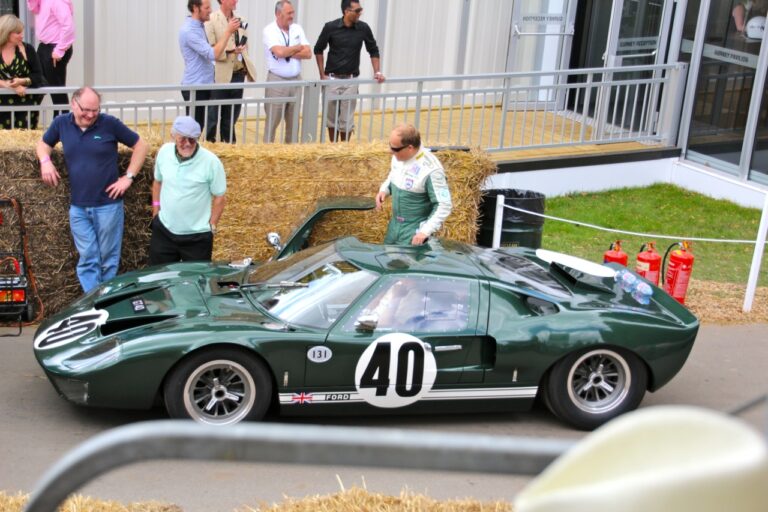 BIRTH OF THE FORD GT40 - Car Guy Chronicles