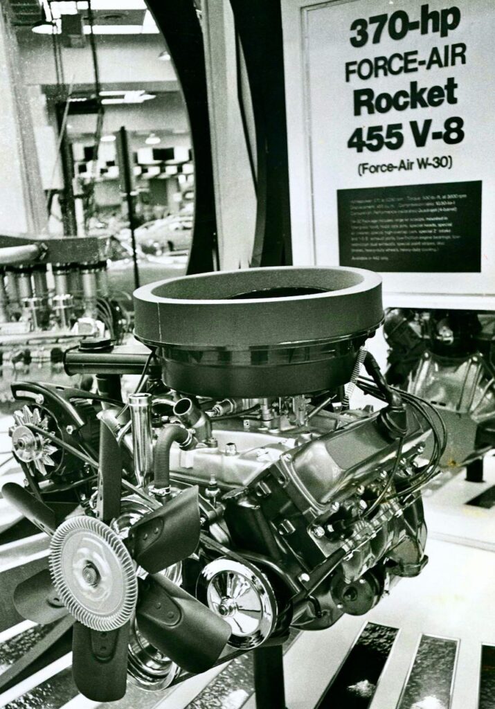 ’70 OLDS W30 4-4-2 ROAD WARRIOR - Car Guy Chronicles